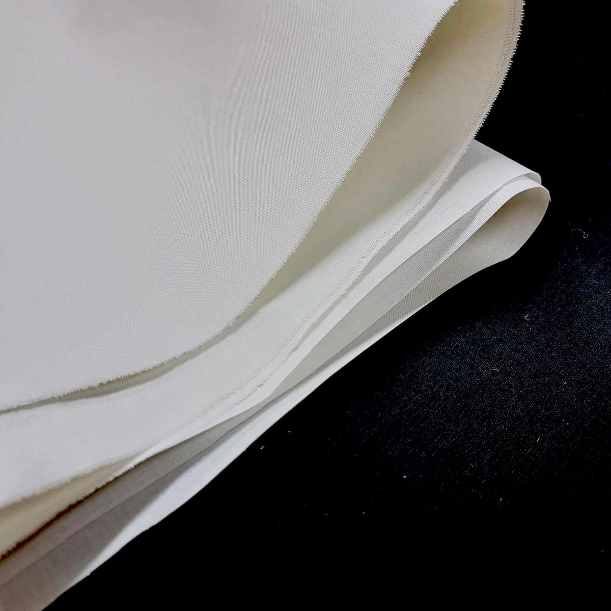 Per Metre Super Fine Iron-On Fusible Woven Cotton Interfacing – 315 GS – Cut Price Fabrics