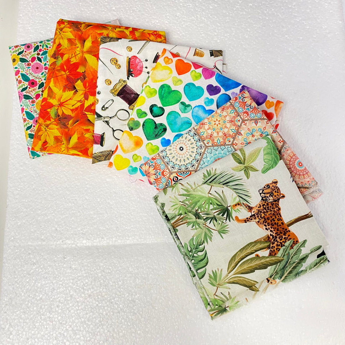 6 Piece Digital Cotton Fat Quarter Bundle- 100% Cotton – Cut Price Fabrics